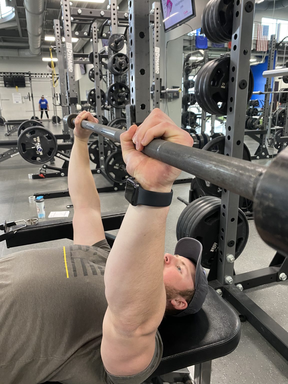 Trainer Tip Tuesday: Proper Wrist Placement for Bench Press - Carle